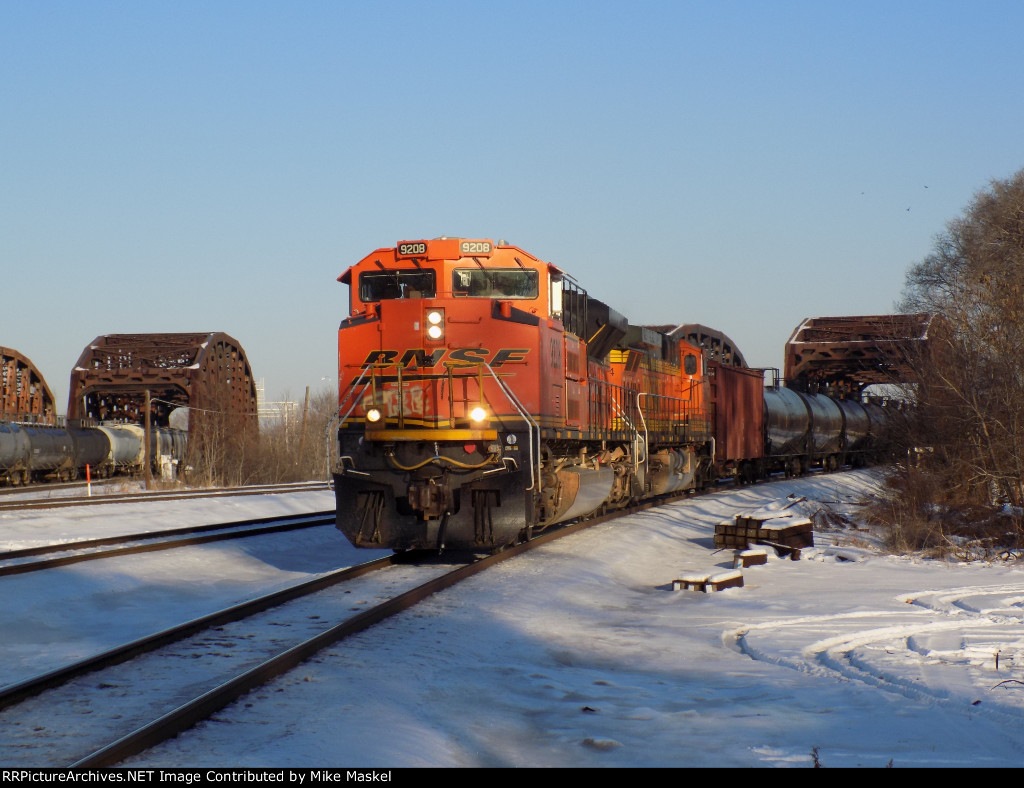 BNSF 9208